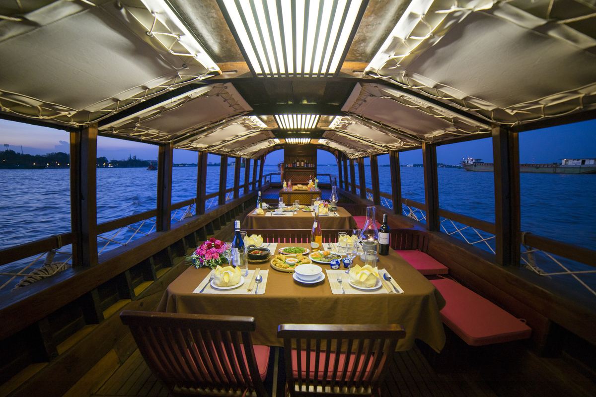 Dinner cruise on a sampan | Mekong delta